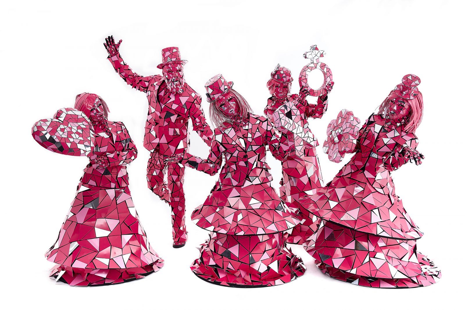 Pink Mirror People | Hire Mirror People | Book The Mirror Family