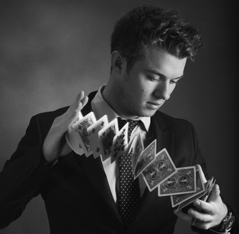 Hire Magicians | Close Up Magicians | Corporate Magicians
