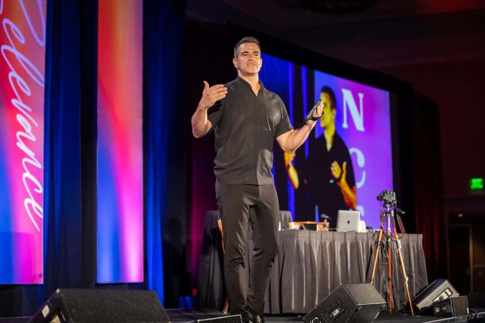 Hire The Best Event Emcee (MC) To Host Your Conference